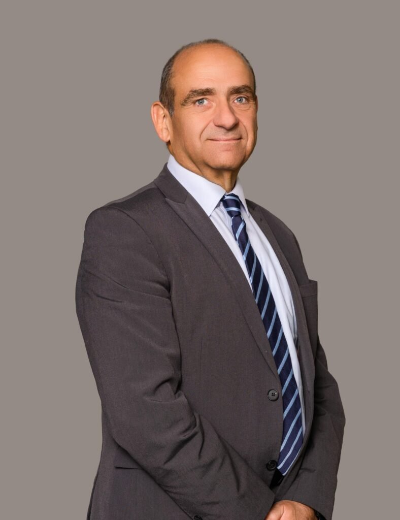 Investors Information - Plaza Shopping Centre